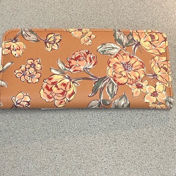 mundi | Bags | Nwt Mundi Slim Clutch Wallet | Poshmark